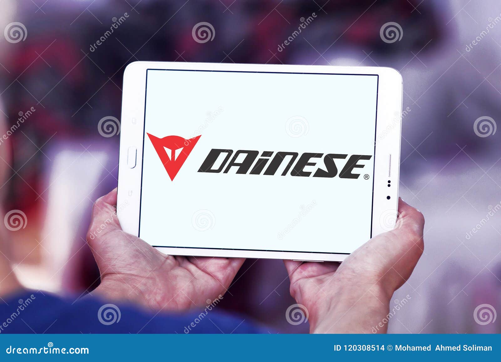 Logotipo De La Marca De Dainese Imagen de archivo editorial - Imagen de ...