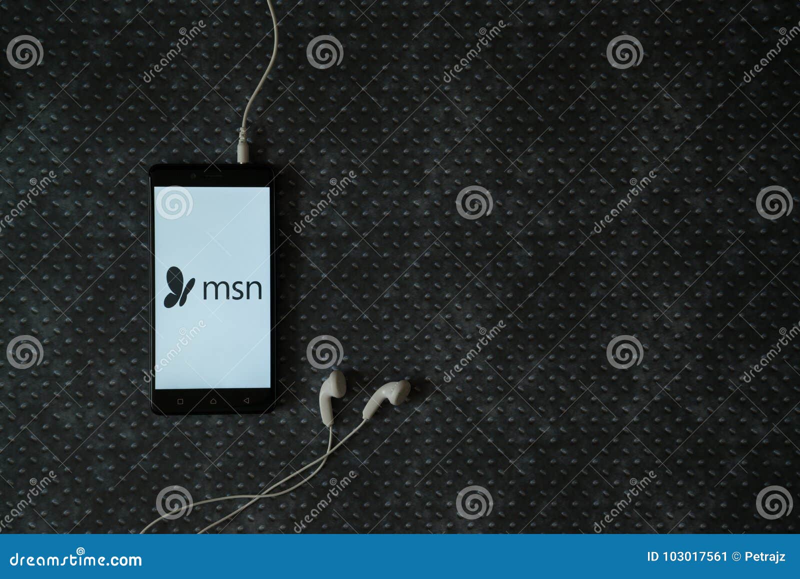Logotipo De MSN Na Tela Do Smartphone Foto Editorial - Imagem de ...