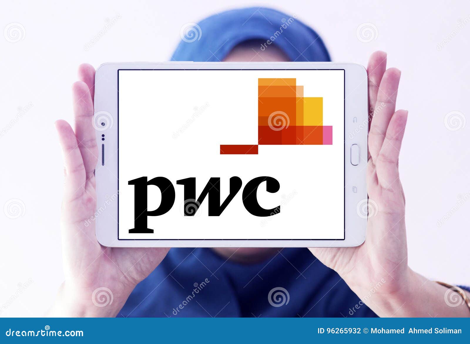 Logotipo de Pwc fotografía editorial. Imagen de database - 96265932