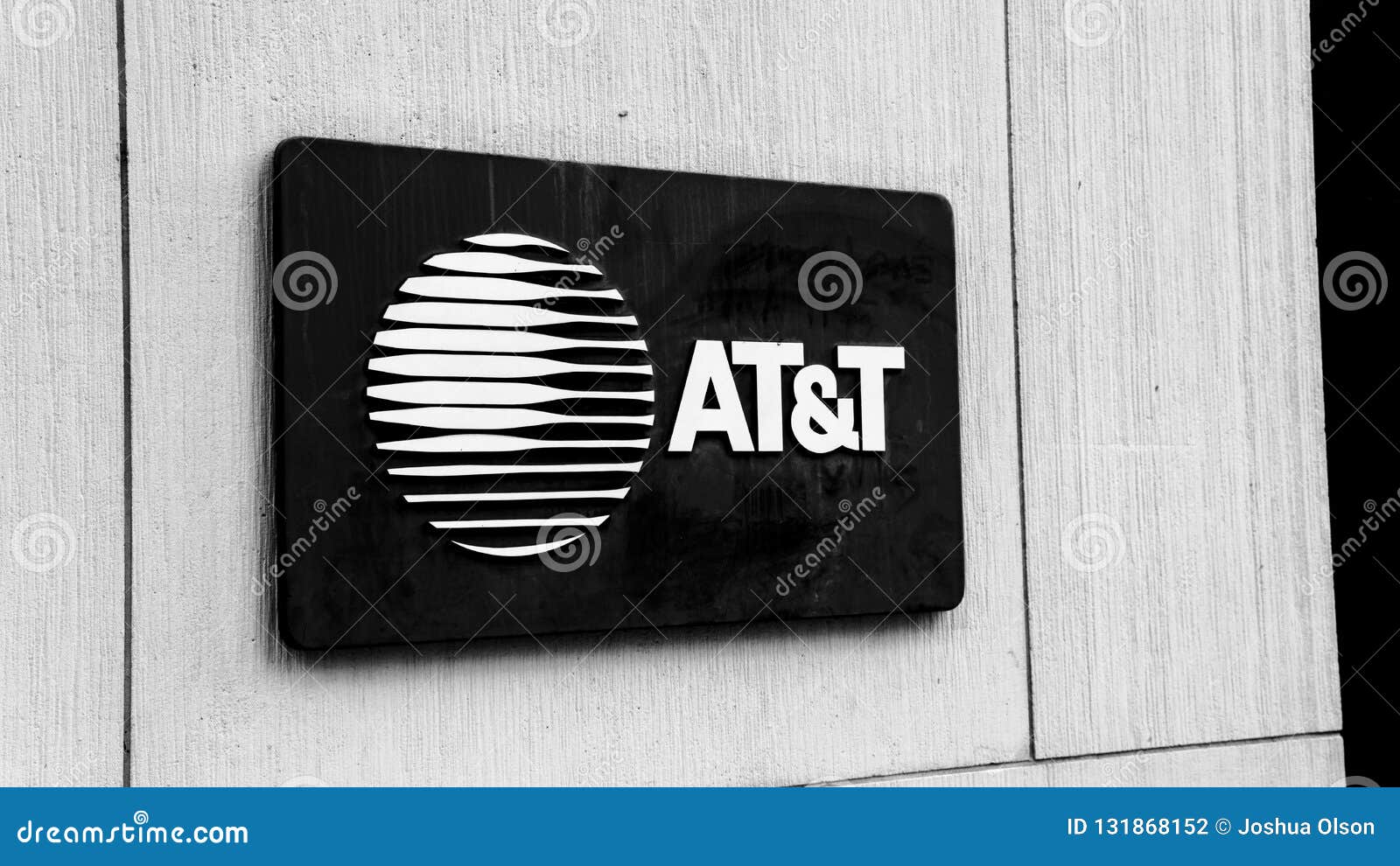 Logotipo De at&T En El Lado De Un Edificio Fotografía editorial ...