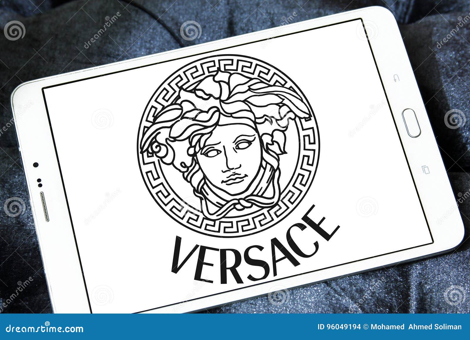 Logotipo de Versace imagem de stock editorial. Imagem de canal - 96049194