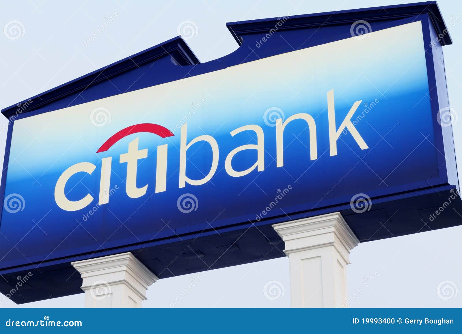 Logotipo E Sinal De Citibank No Banco De Filial Imagem Editorial ...