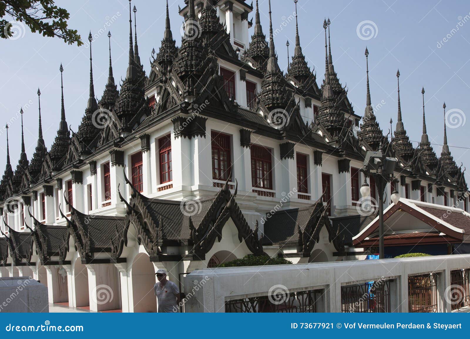 Loha Prasat, Wat Ratchanadda Editorial Photo - Image of brazen, temple ...