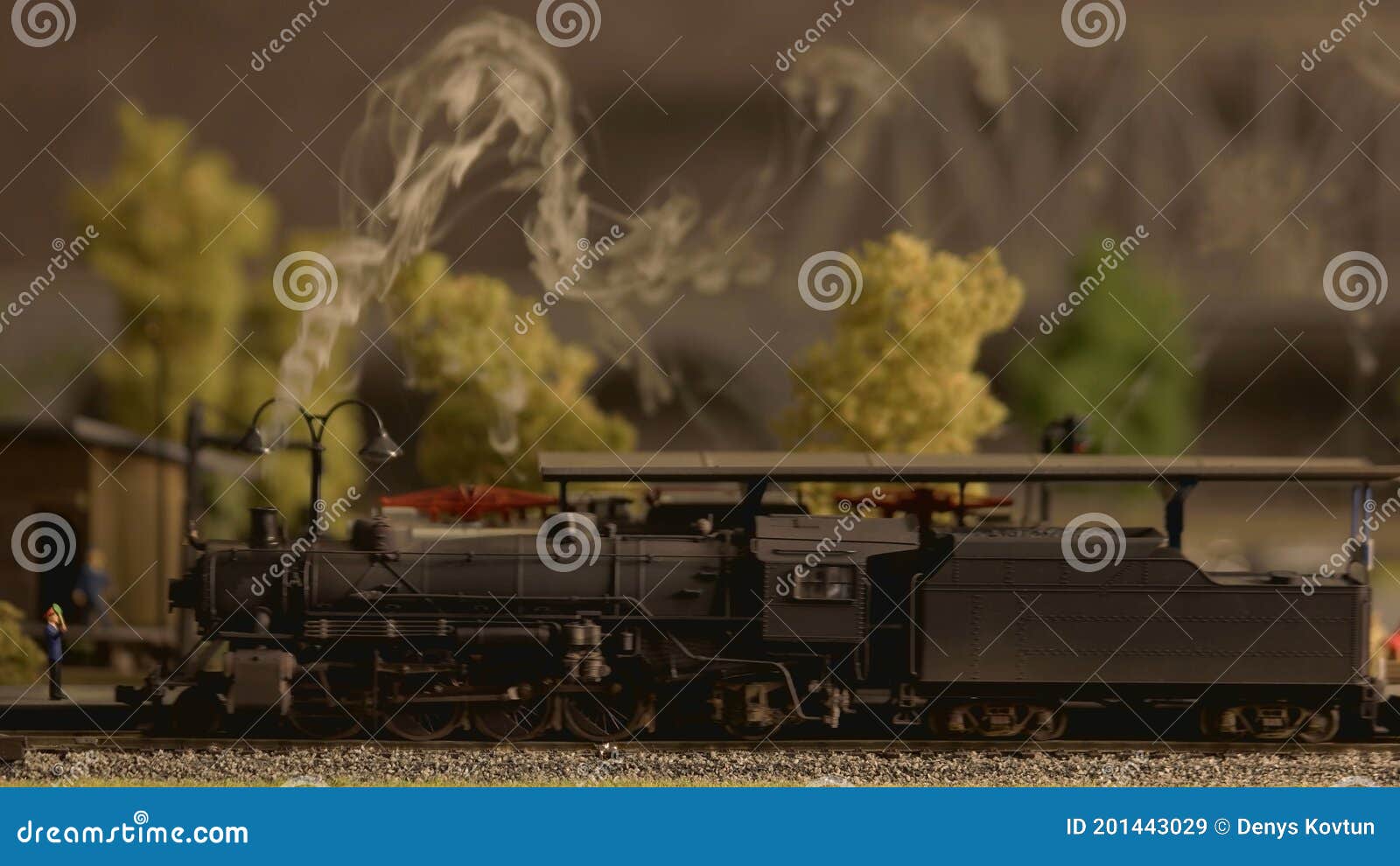 Lokomotive Model with Smoke. Stock Image - Image of nostalgia, platform ...