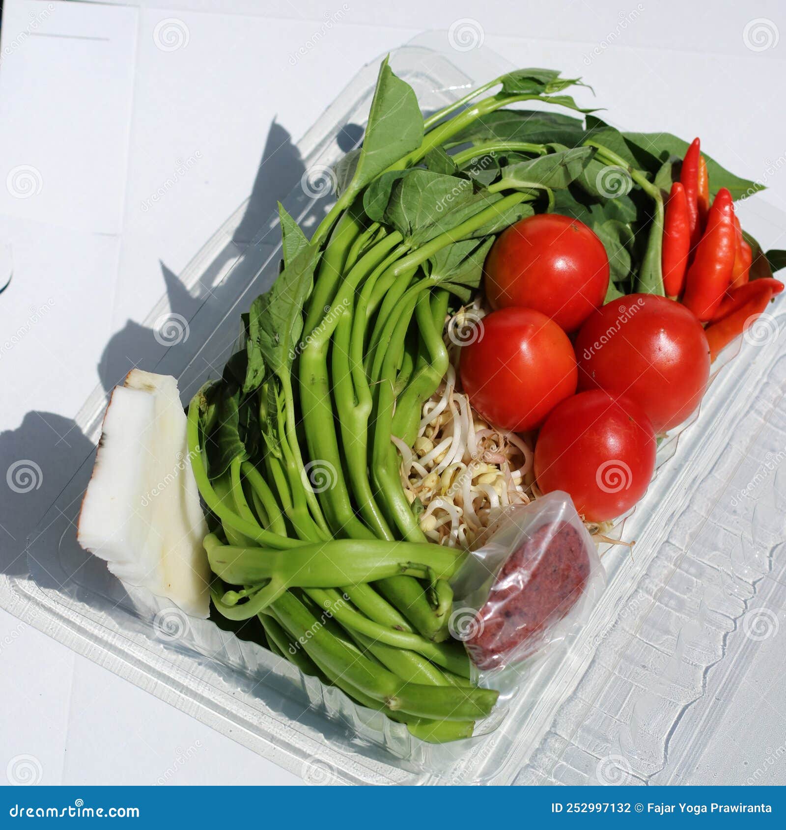Lombok S Typical Plecing Vegetable Plastic Box Package is Ready for ...
