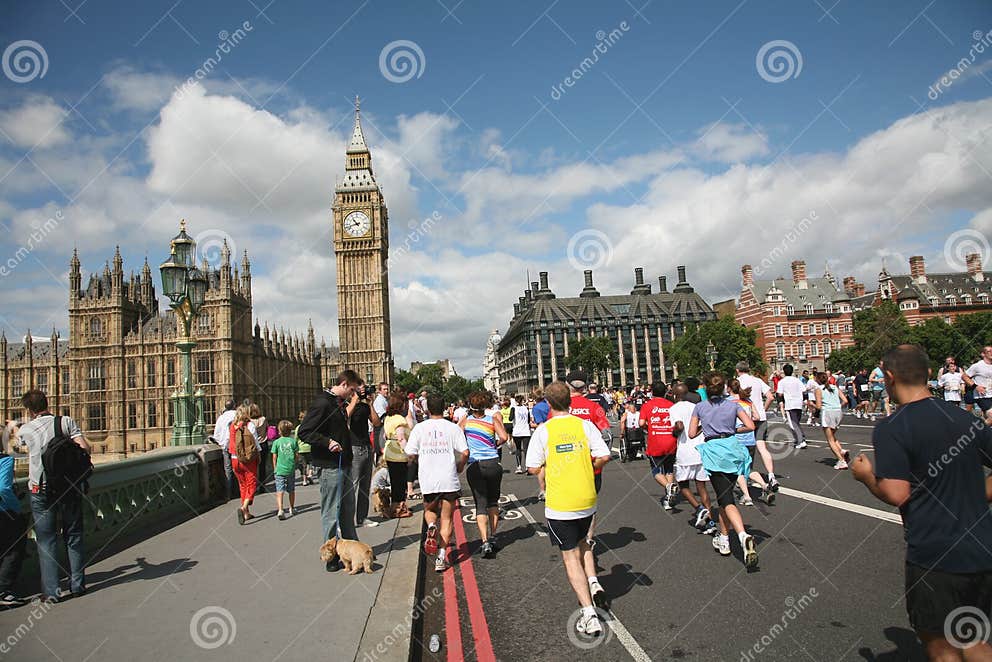 London 10K run 2009 editorial photo. Image of westminster - 10140806