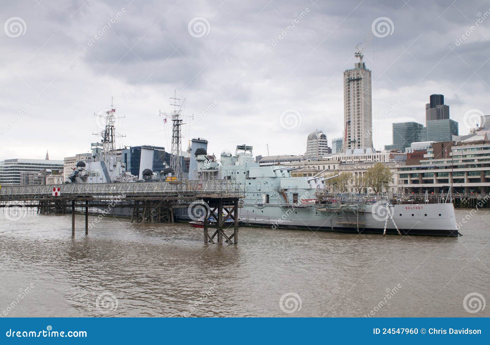 London stock photo. Image of ship, thames, cityscape - 24547960