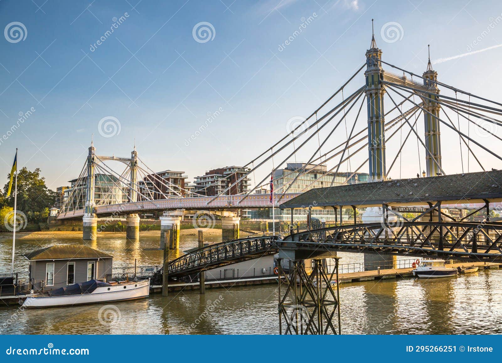 London, Albert Bridge in Chelsea and Thames River at Sunset Editorial ...
