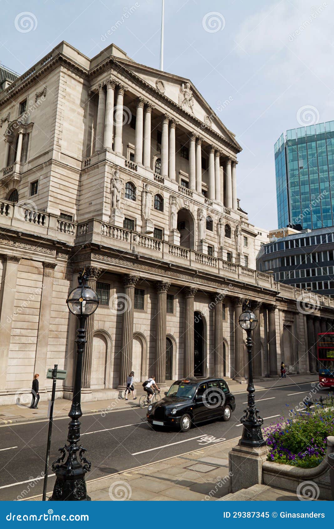 London, bank of england editorial image. Image of skyline - 29387345