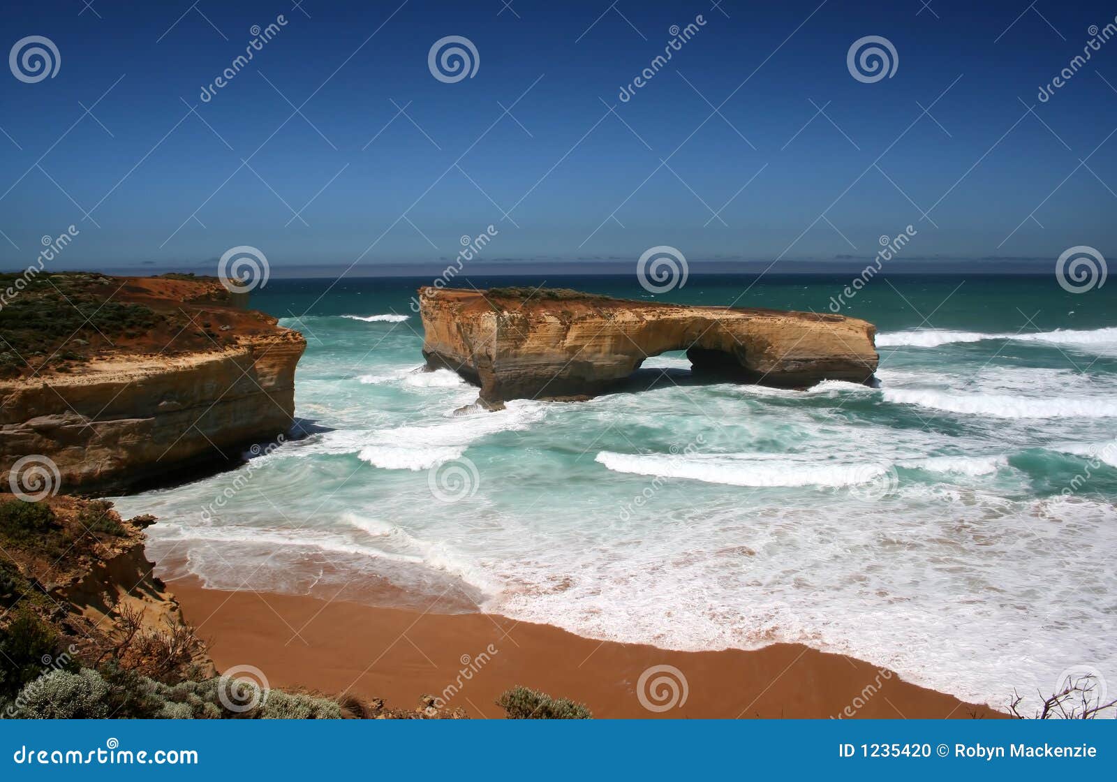 London Bridge, Victoria, Australia Stock Photo - Image of road ...