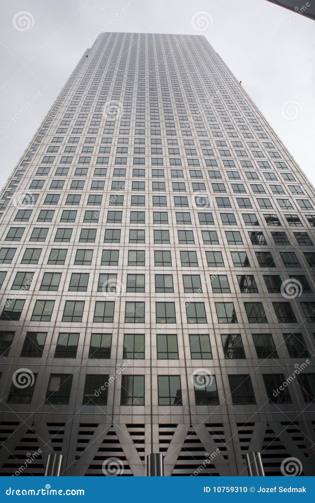 London - Canary warf tower stock photo. Image of facade - 10759310