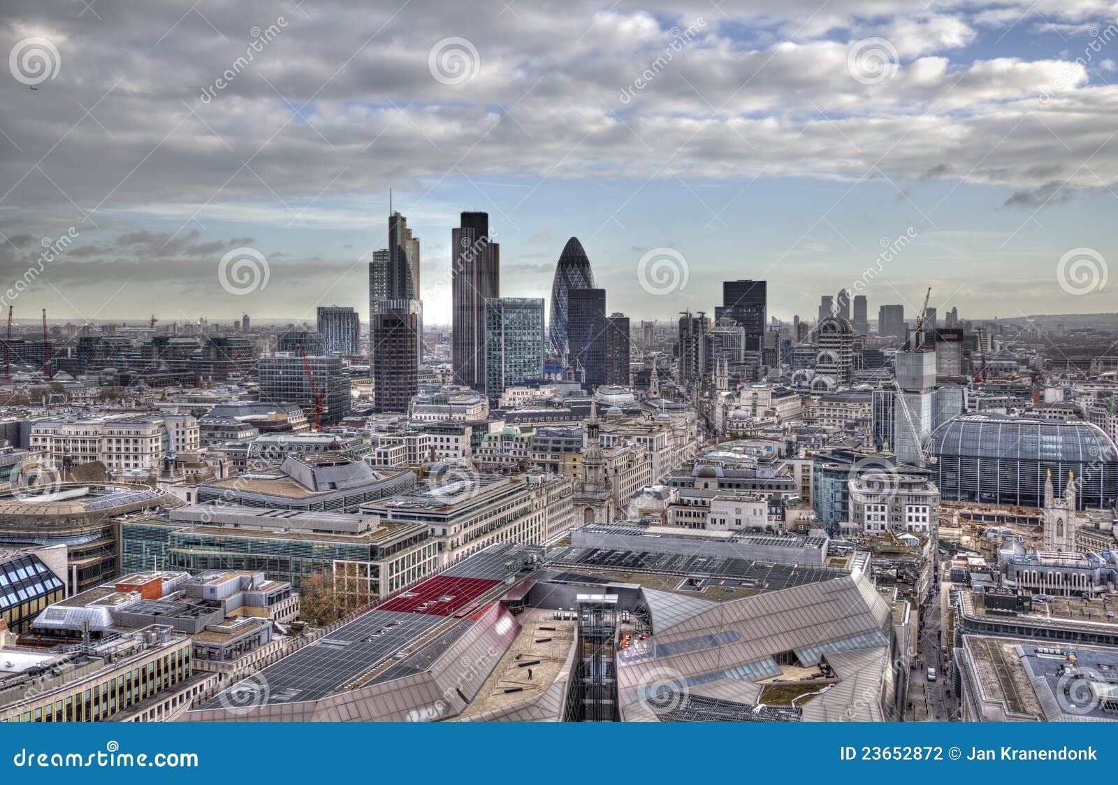 London Cityscape editorial photography. Image of pauls - 23652872