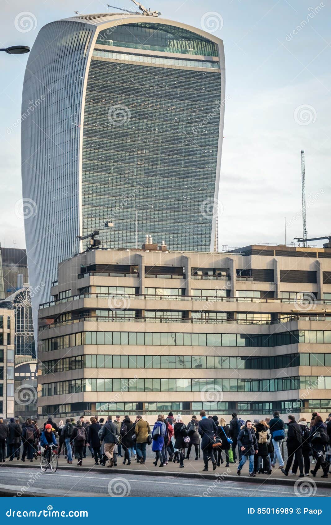 London Commuters Going To Work Editorial Stock Image - Image of centre ...