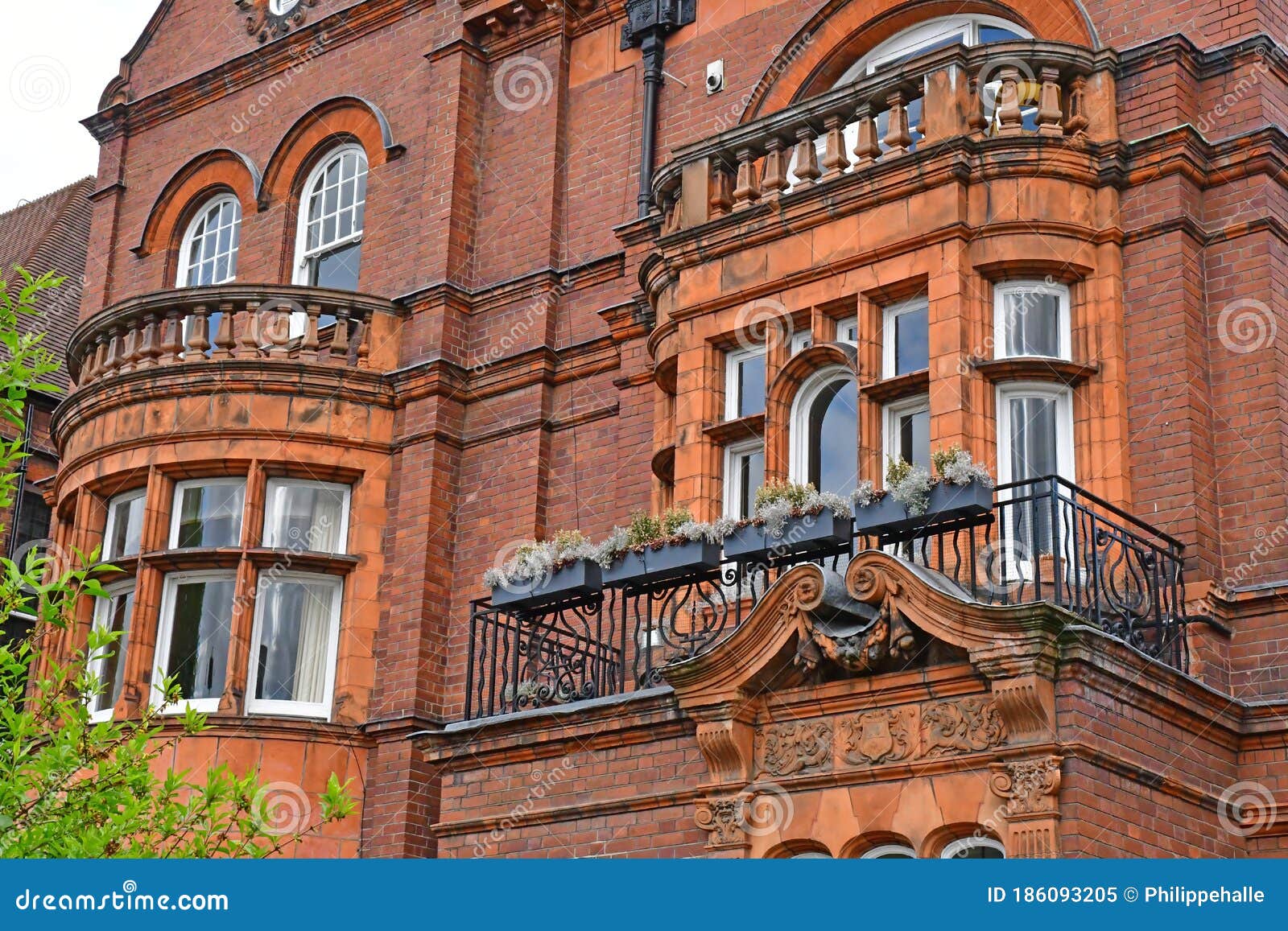 London, England - May 5 2019 : Camden Borough Editorial Image - Image ...