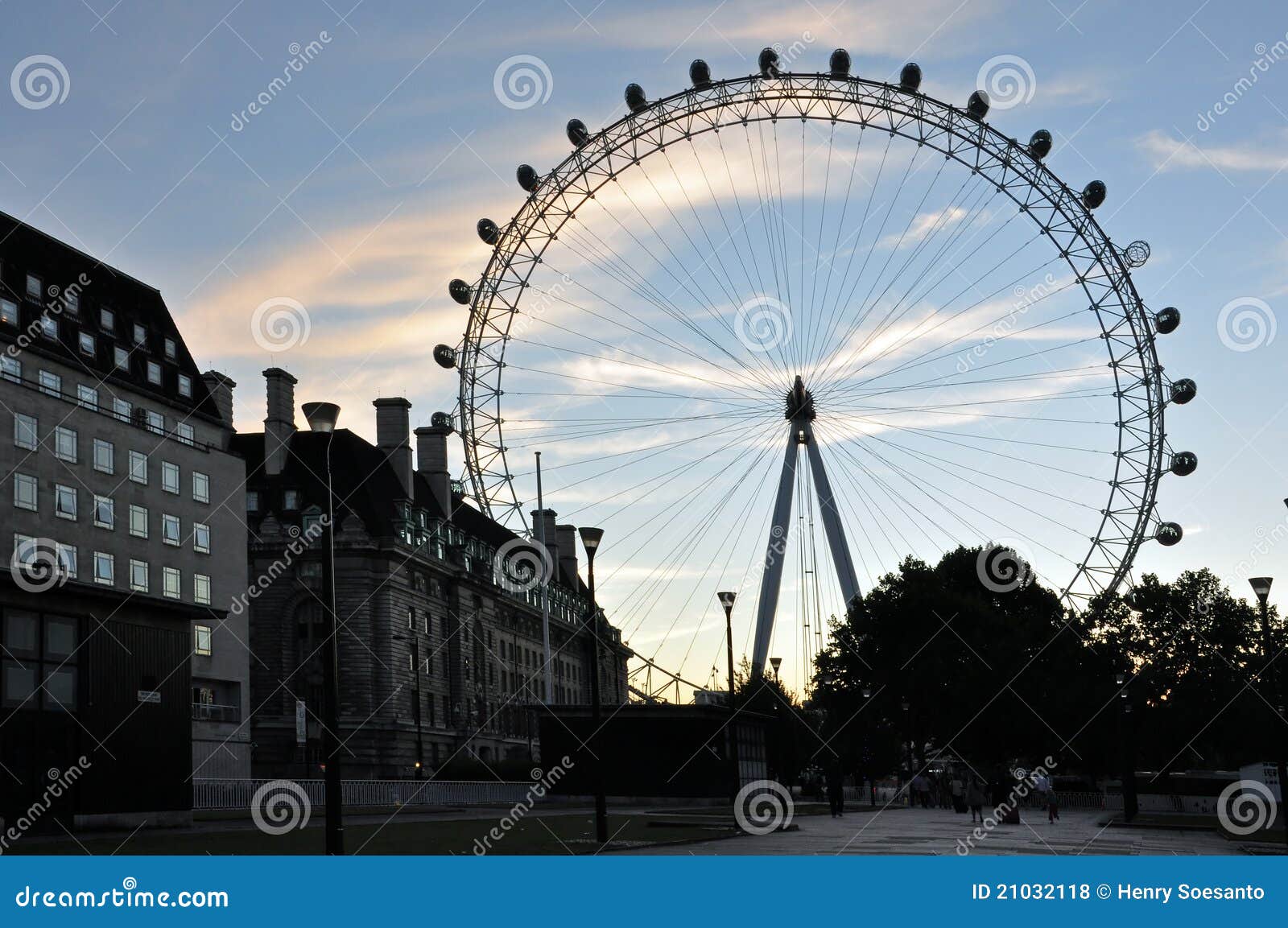 London Eye Wheel Editorial Image | CartoonDealer.com #157662562