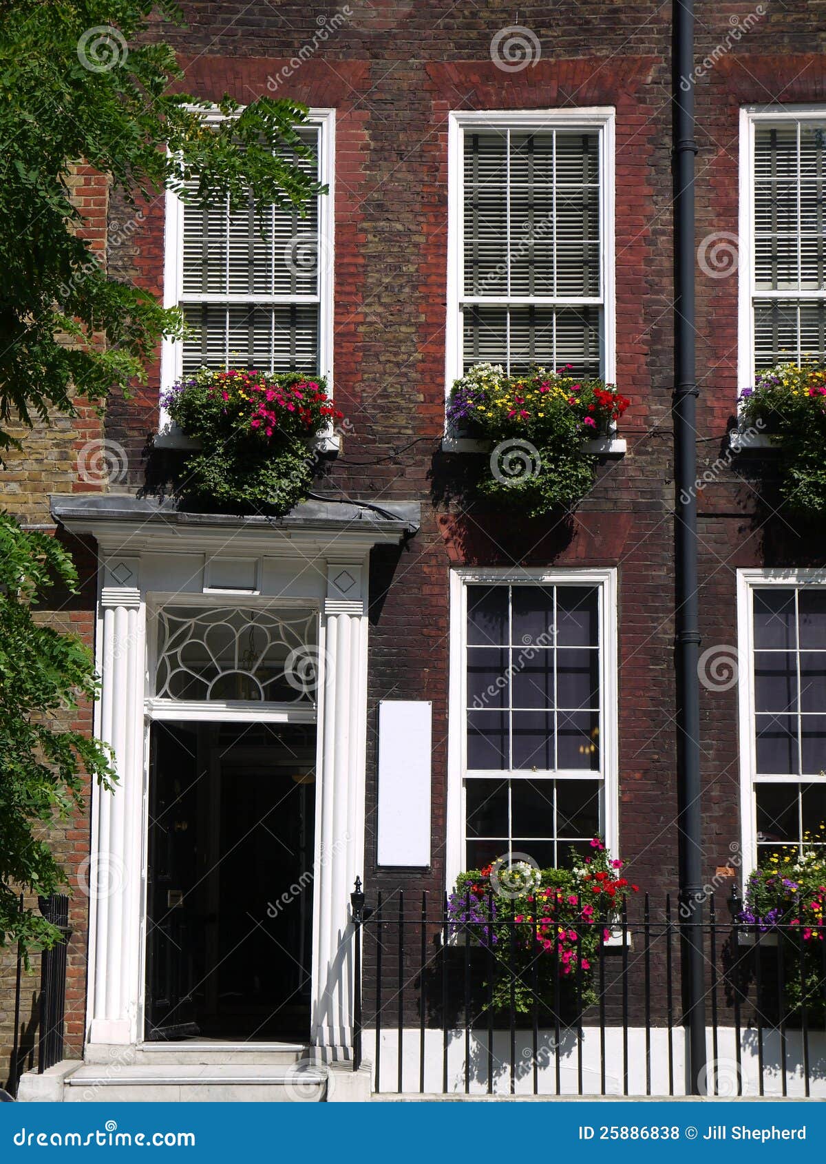 London: Georgian Terrace with Flower Boxes Stock Photo - Image of ...