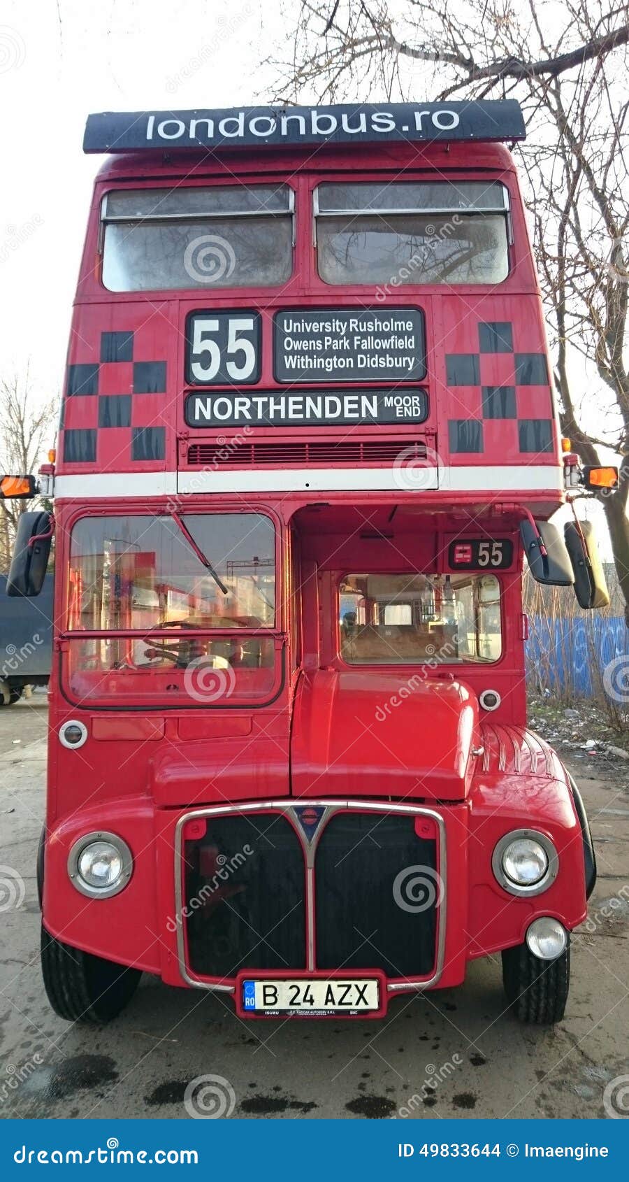London Icon: the Double Decker Editorial Stock Image - Image of english ...