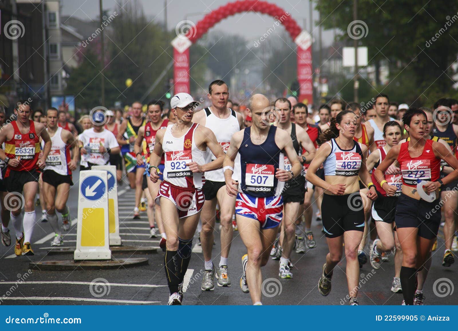 London Marathon, 2010 editorial image. Image of competition - 22599905