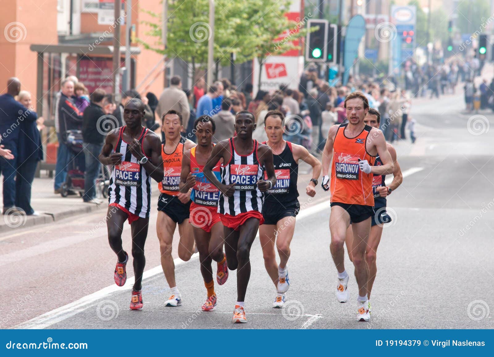 London Marathon 2011- Top 10 Elite Men Editorial Stock Image - Image of ...