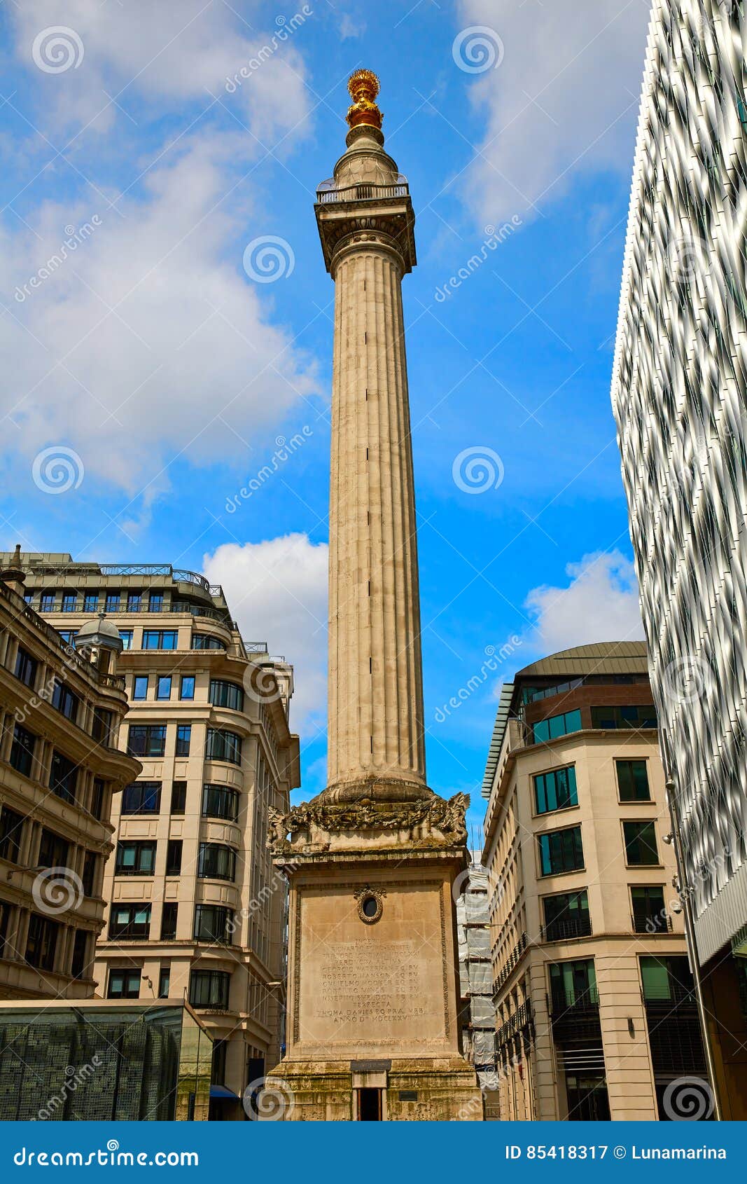 London Monument To the Great Fire Column Stock Image - Image of city ...