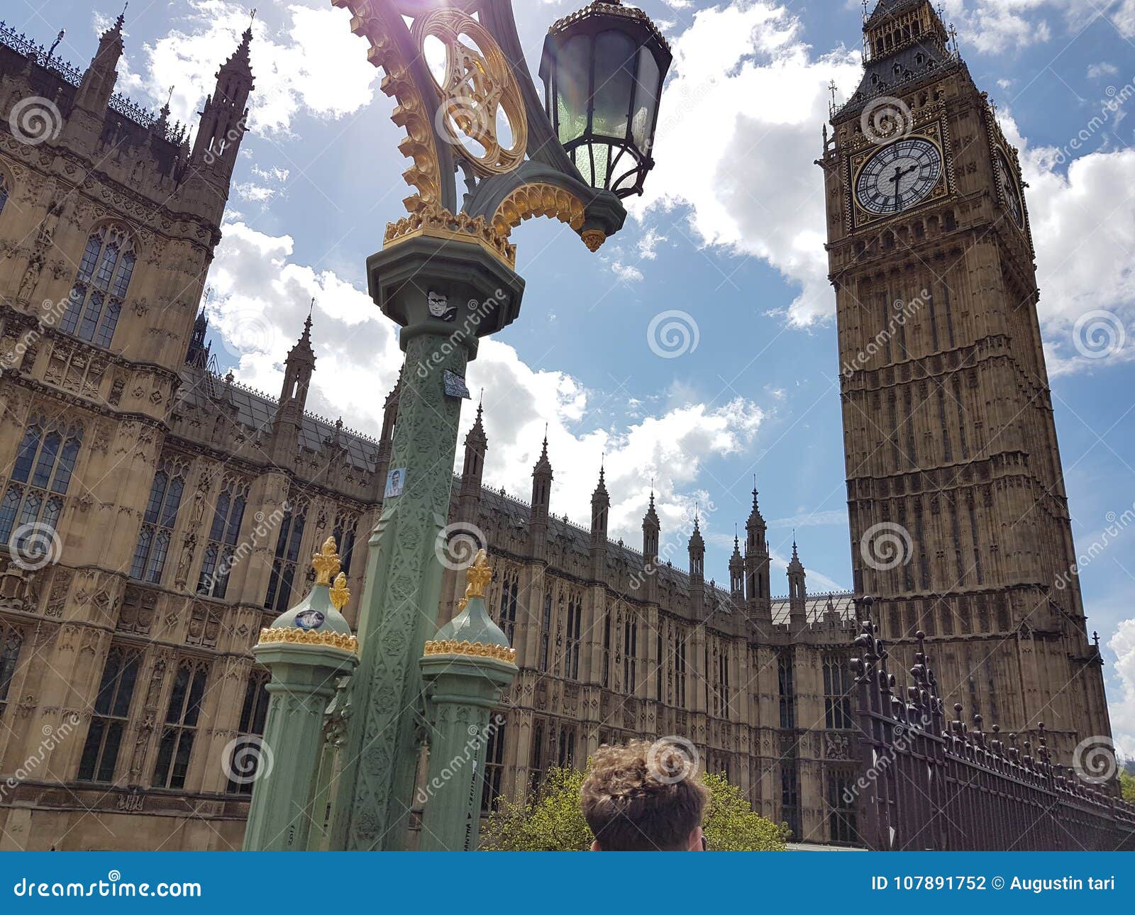 LONDON editorial photography. Image of afternoon, nice - 107891752