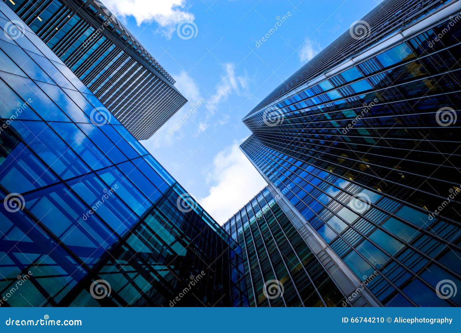 London Office Skyscrapper Building Stock Photo - Image of company ...