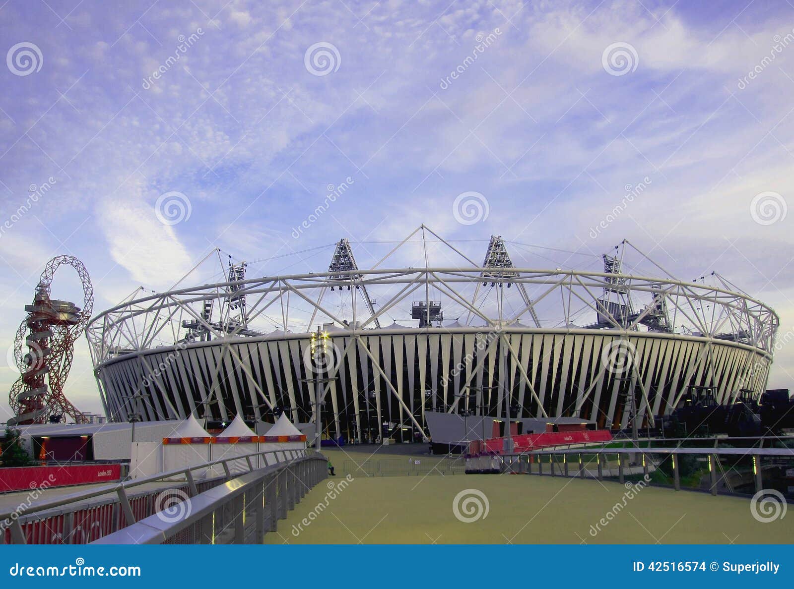 London Olympics 2012 ArcelorMittal Orbit Stadium Editorial Stock Image ...