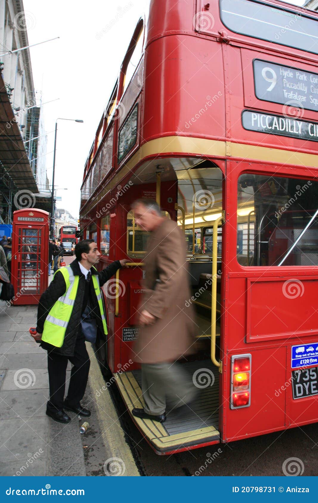 London Route Master Bus editorial photo. Image of master - 20798731