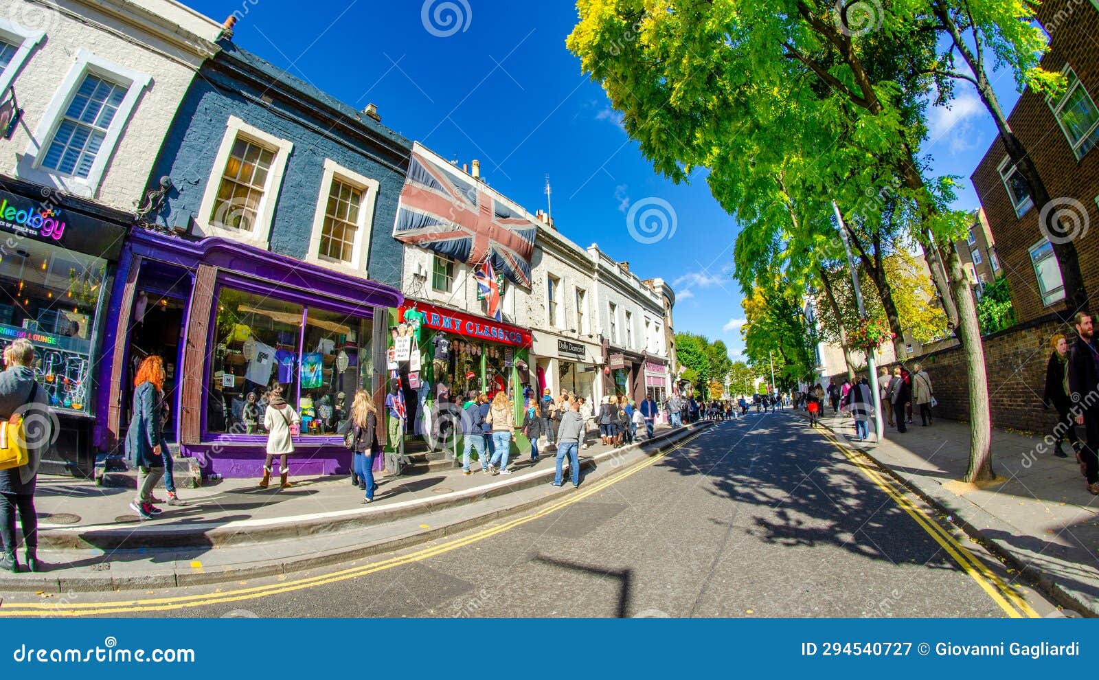London - September 2012: Notting Hill is a Famous London District ...