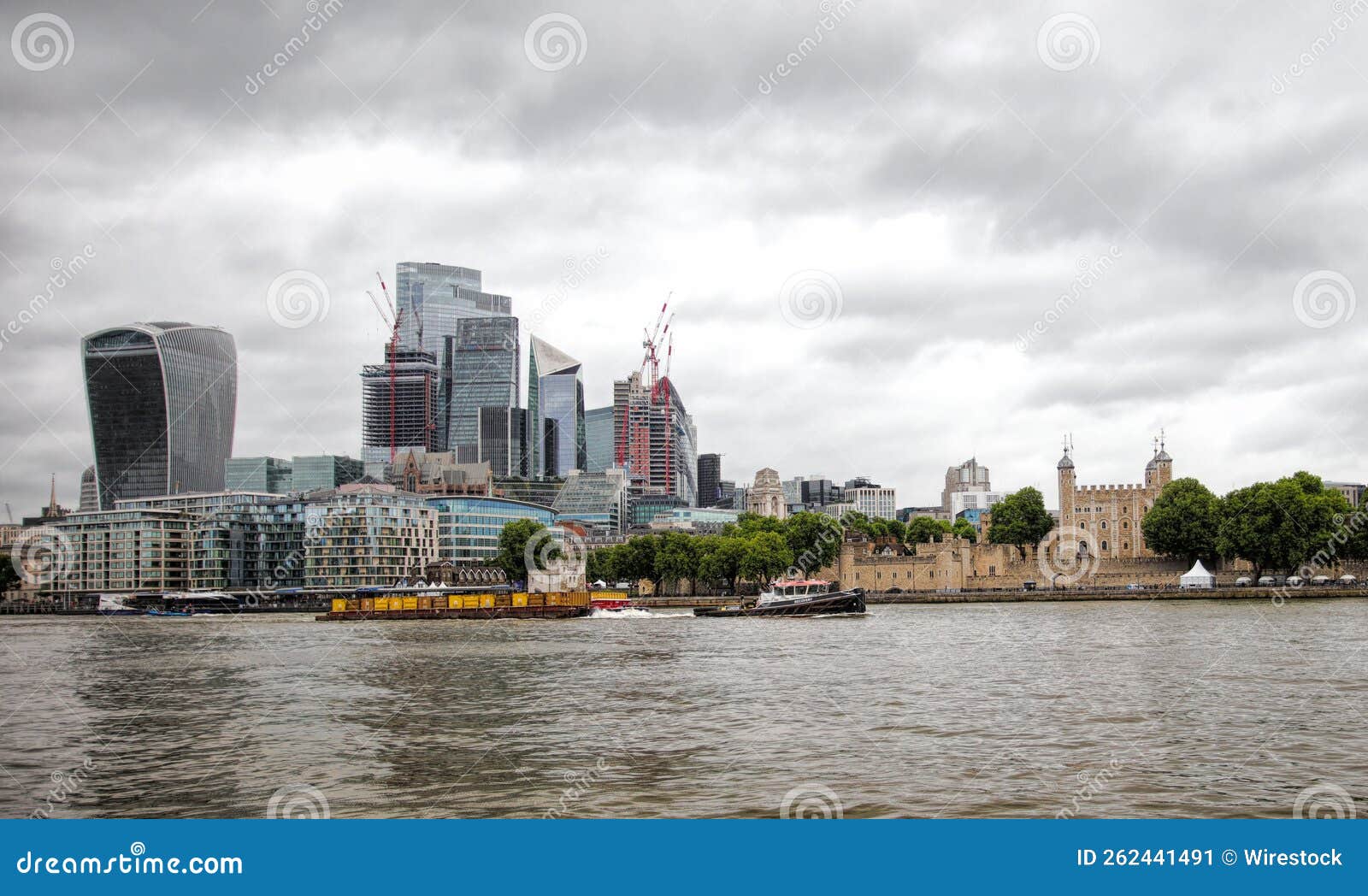 London Skyline on the River Thames Editorial Photo - Image of london ...