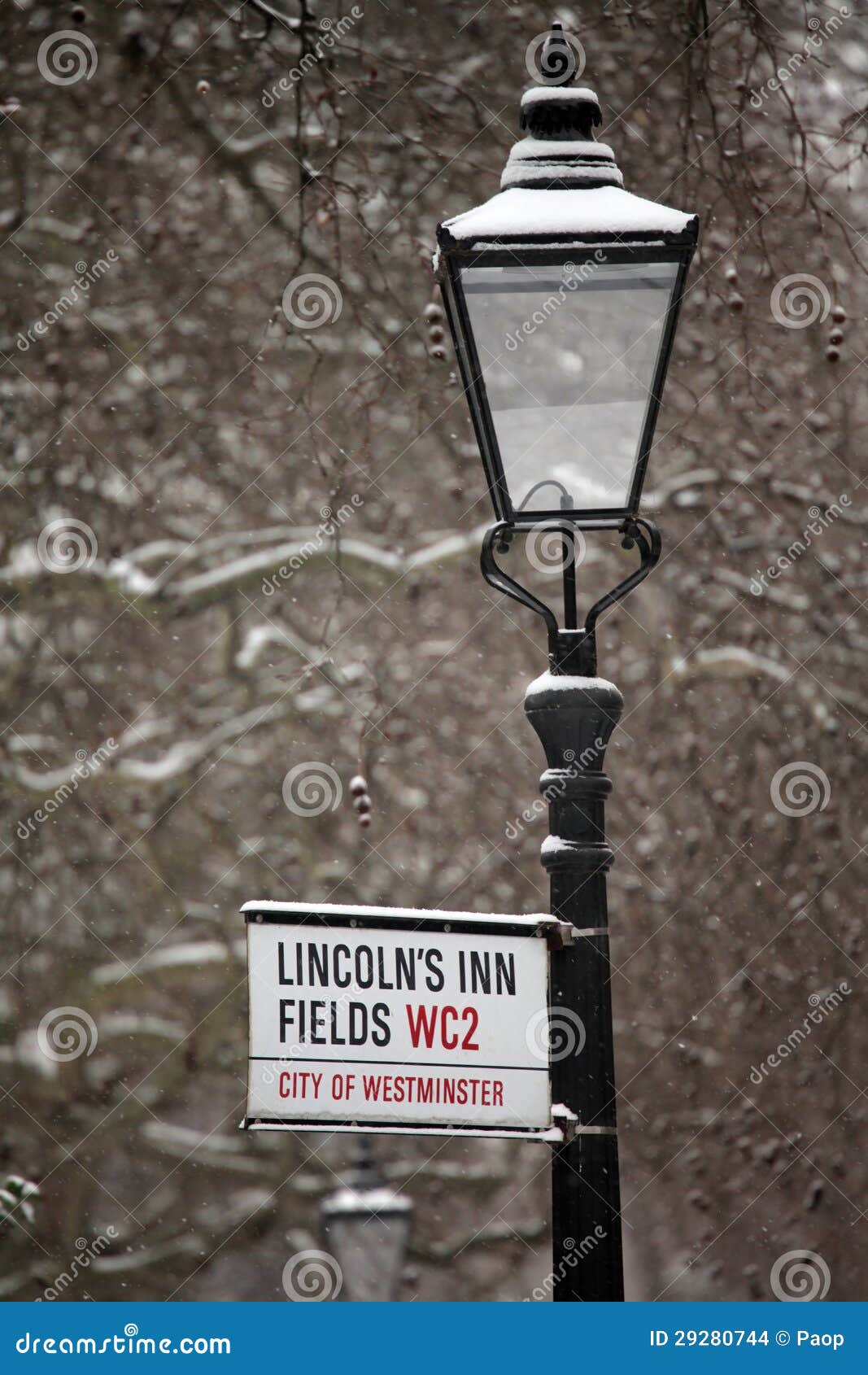 London Street Sign in the Snow Editorial Stock Image - Image of england ...