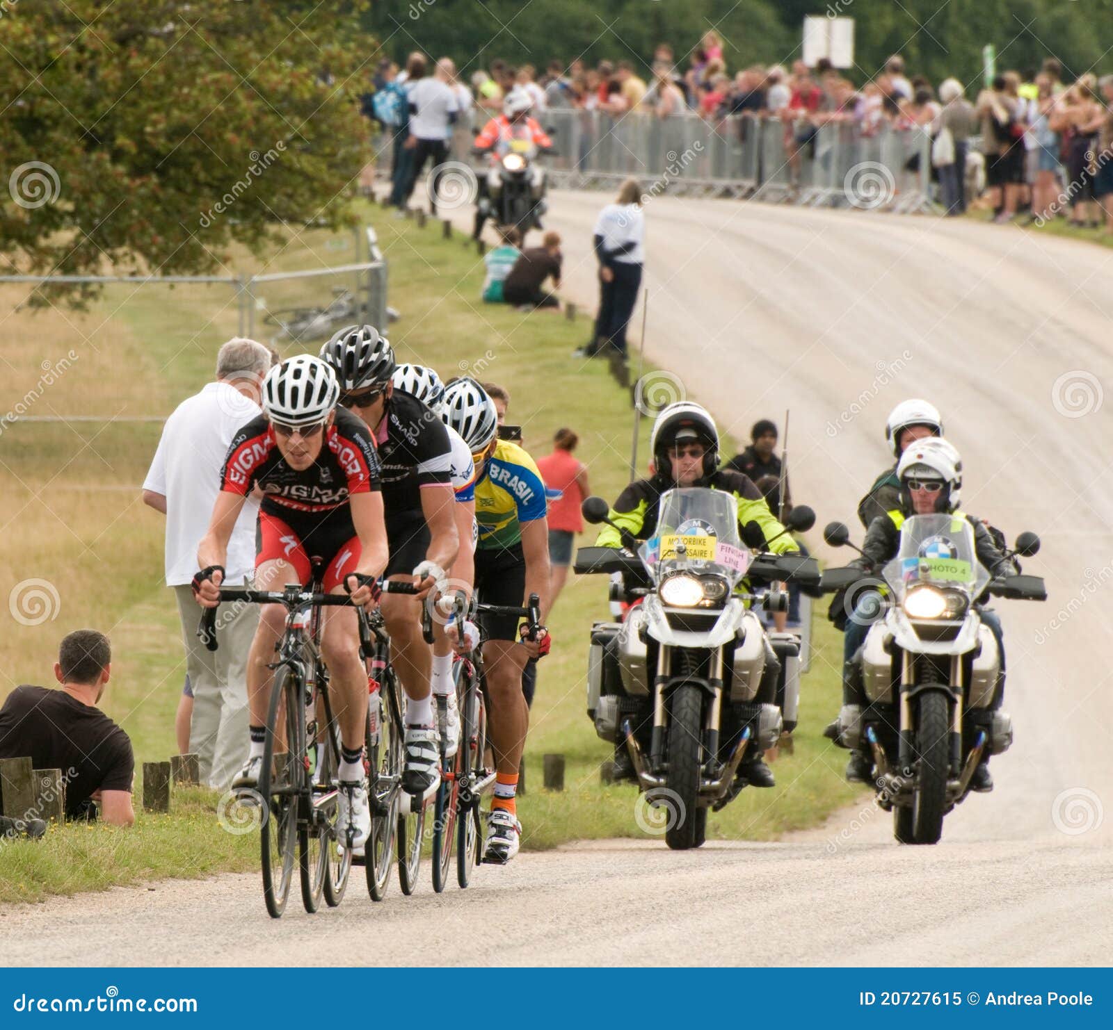 London Surrey Classic Cycle Race Editorial Image - Image of athletes ...
