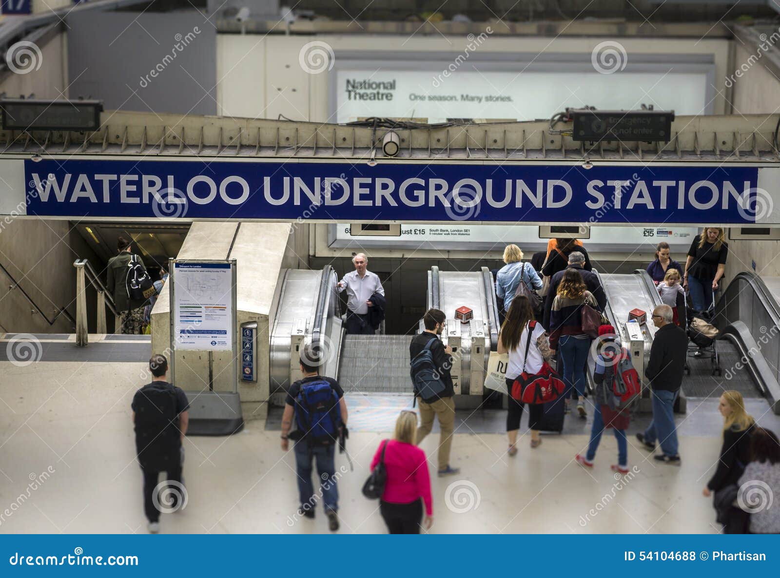 London,5, 11th, 2015 Waterloo Underground Station Editorial Stock Photo ...