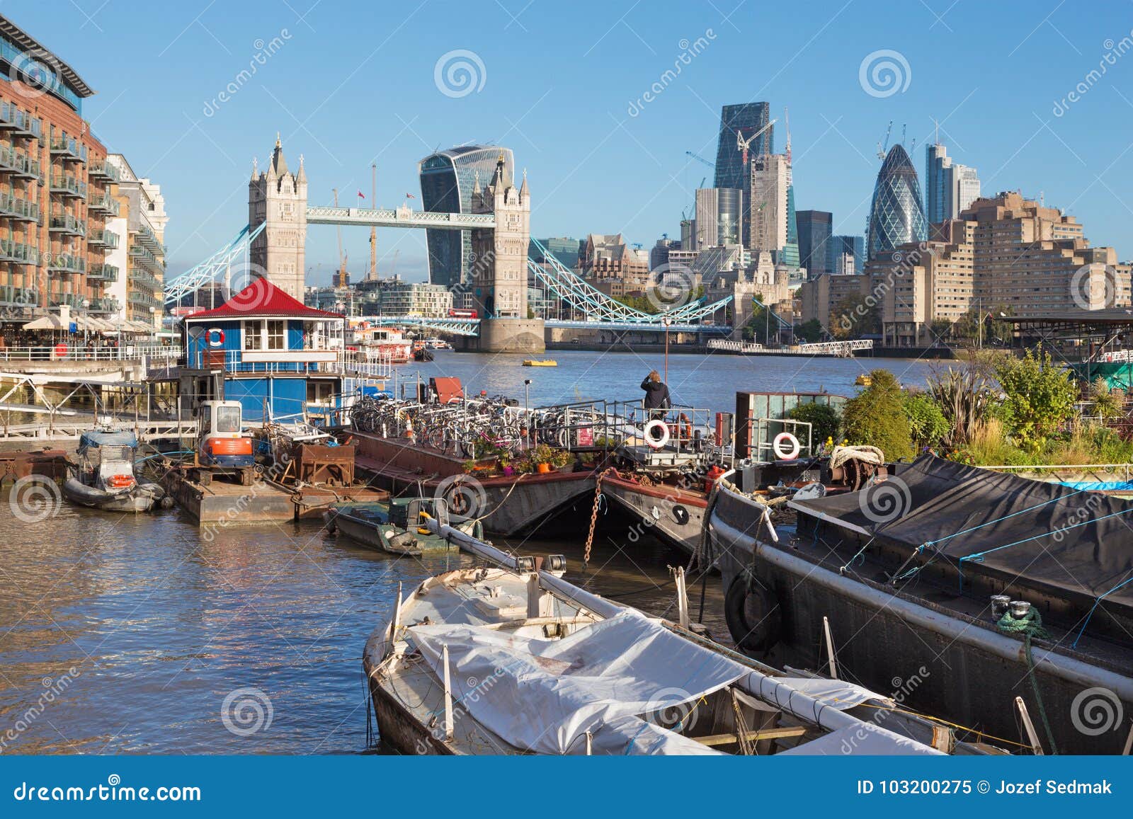 London - the Tower Bride, Ships and Skyscrapers in the Morning ...