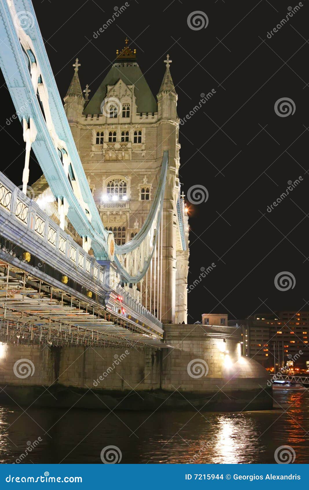 London Tower Bridge Side View Stock Photo - Image of kingdom, night ...