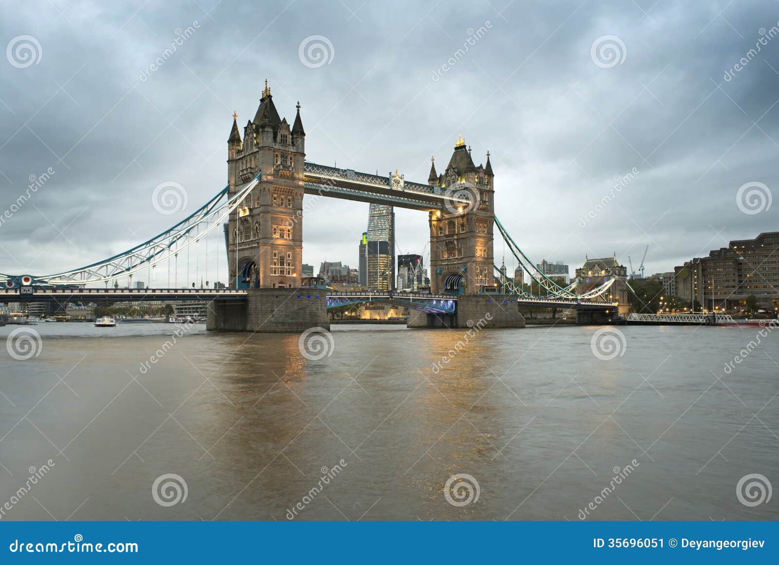 London Tower Bridge on Sunset Stock Image - Image of historic, great ...