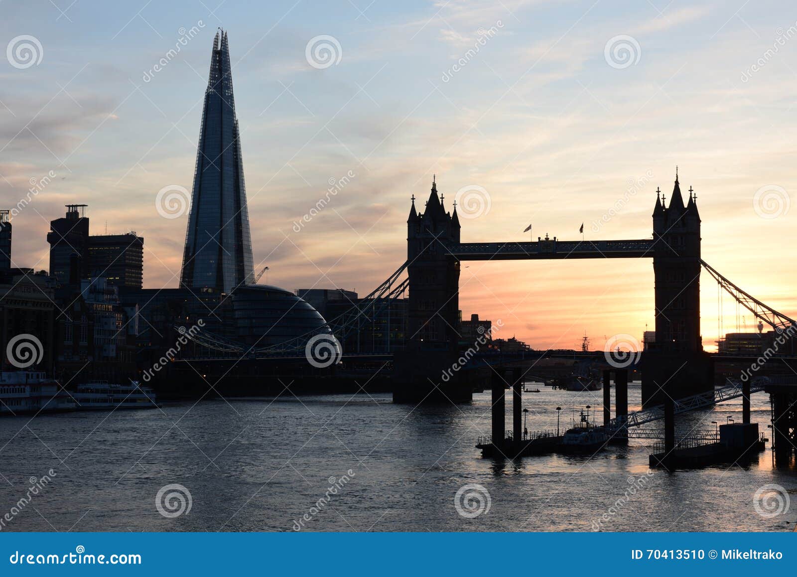 London Tower Bridge sunset editorial image. Image of skyline - 70413510