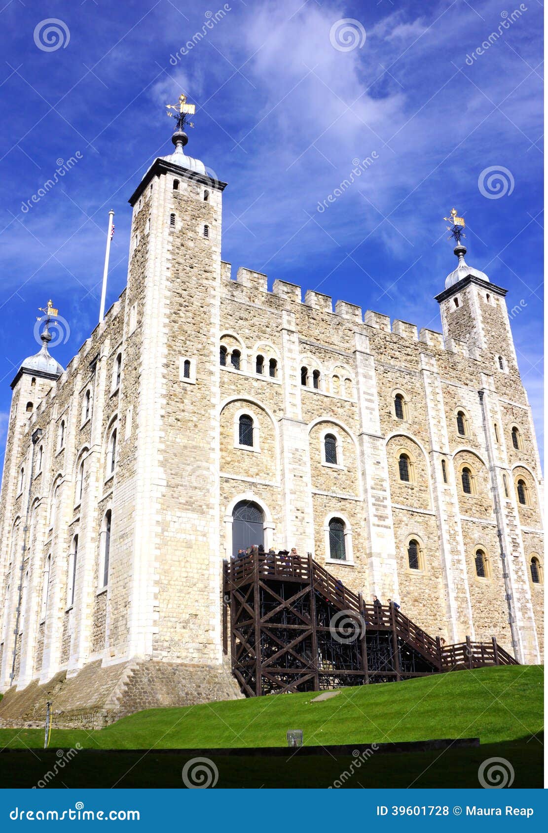 London Tower editorial stock photo. Image of journey - 39601728