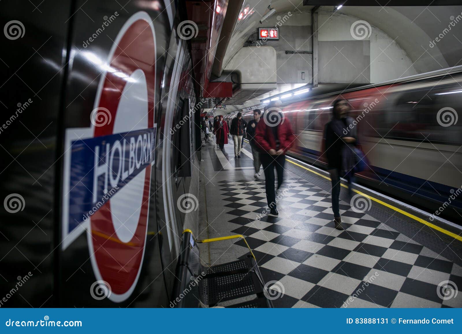 London Tube underground editorial photo. Image of speed - 83888131