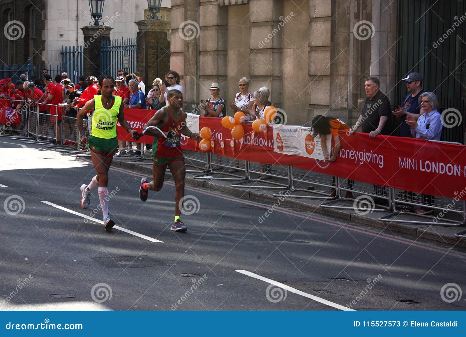 London,uk. April 2018: Blind Runner in the London Marathon Editorial ...