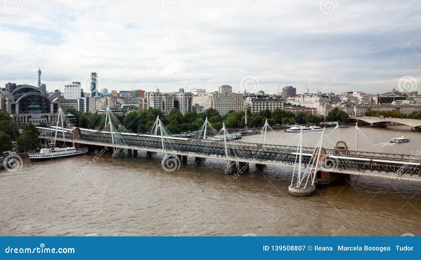 LONDON, UK. Panoramic View of London from London Eye Editorial ...