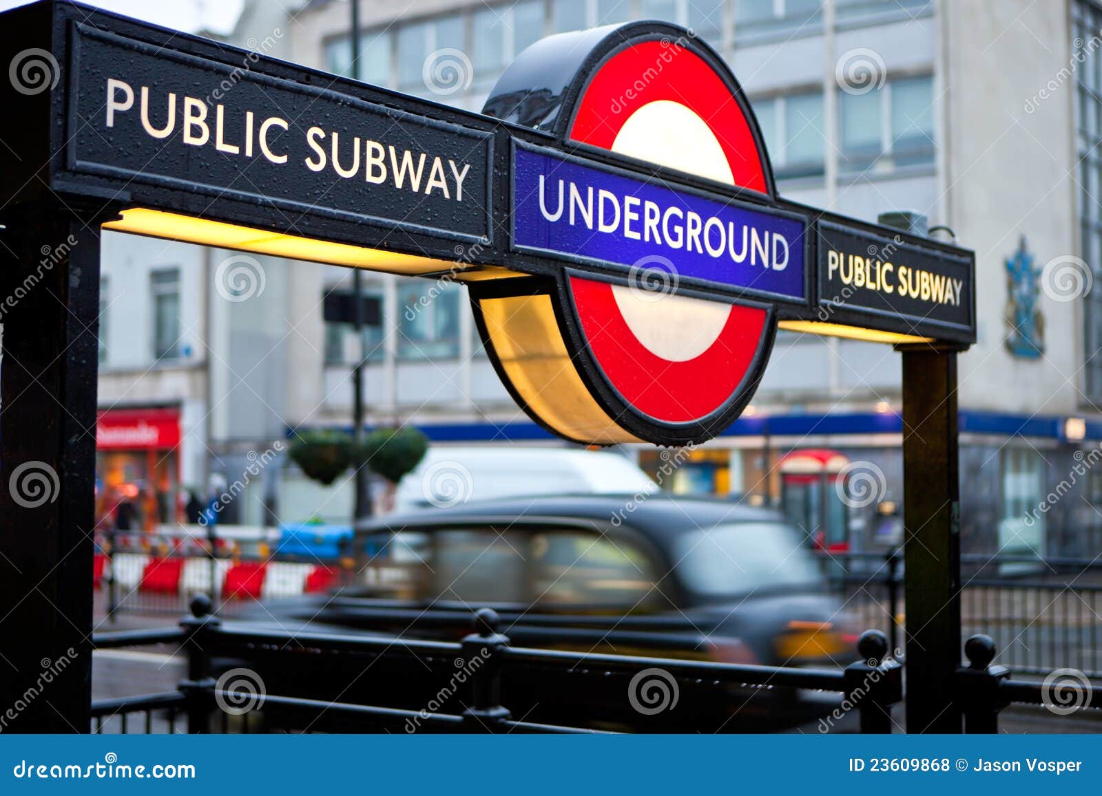 London Underground editorial stock photo. Image of column - 23609868