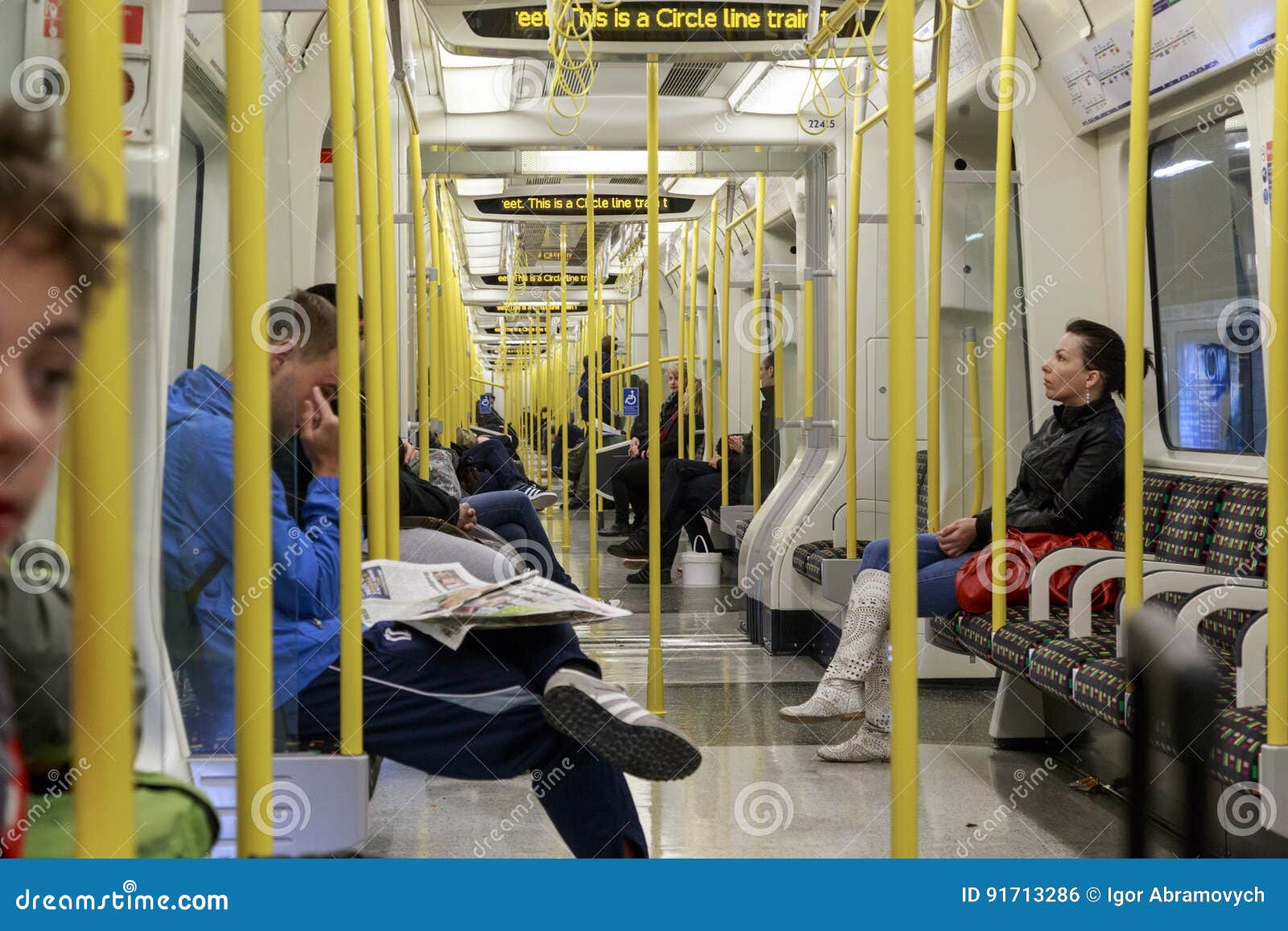 In the London Underground editorial photo. Image of urban - 91713286