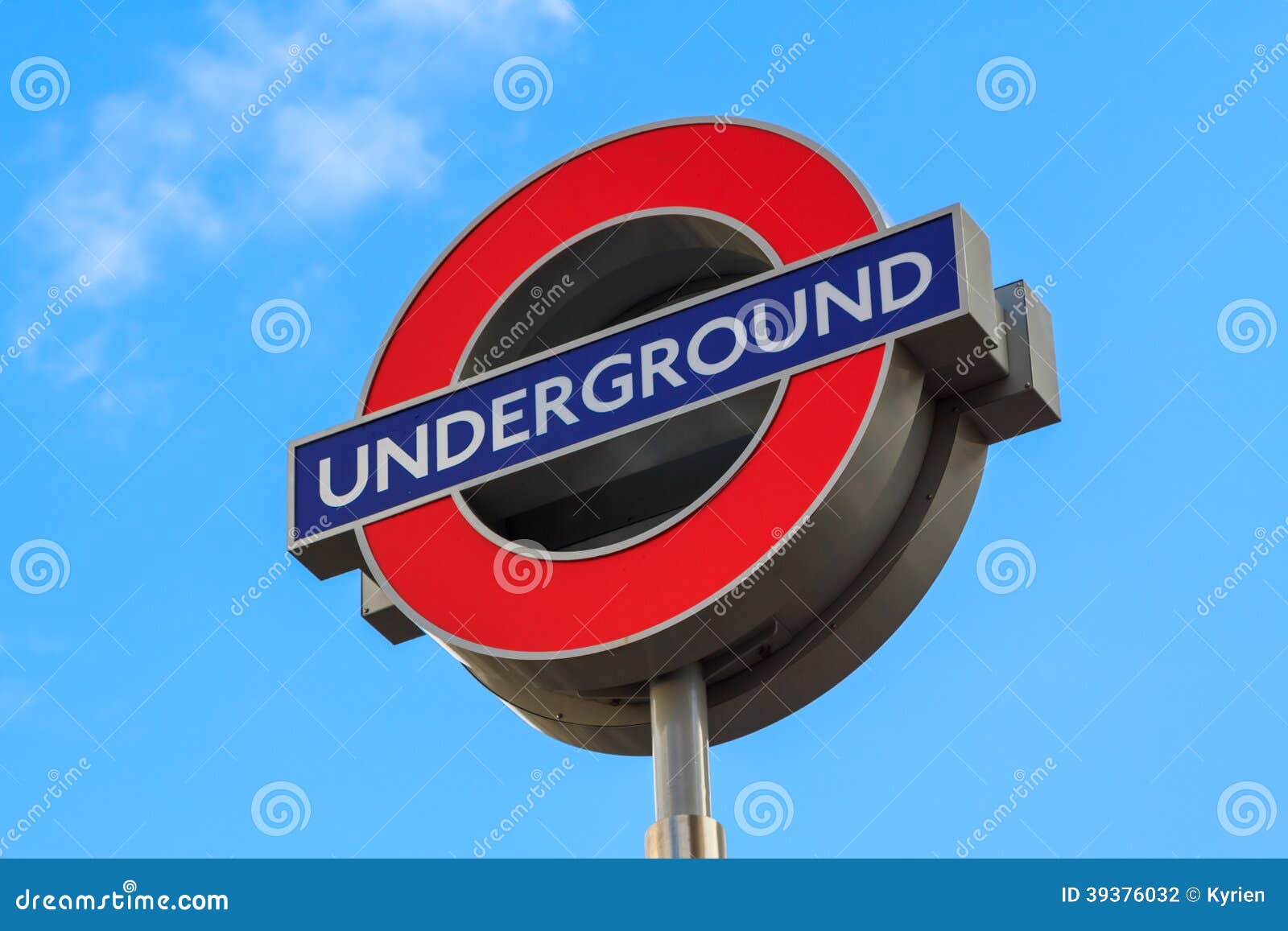 London underground logo editorial photography. Image of transportation ...