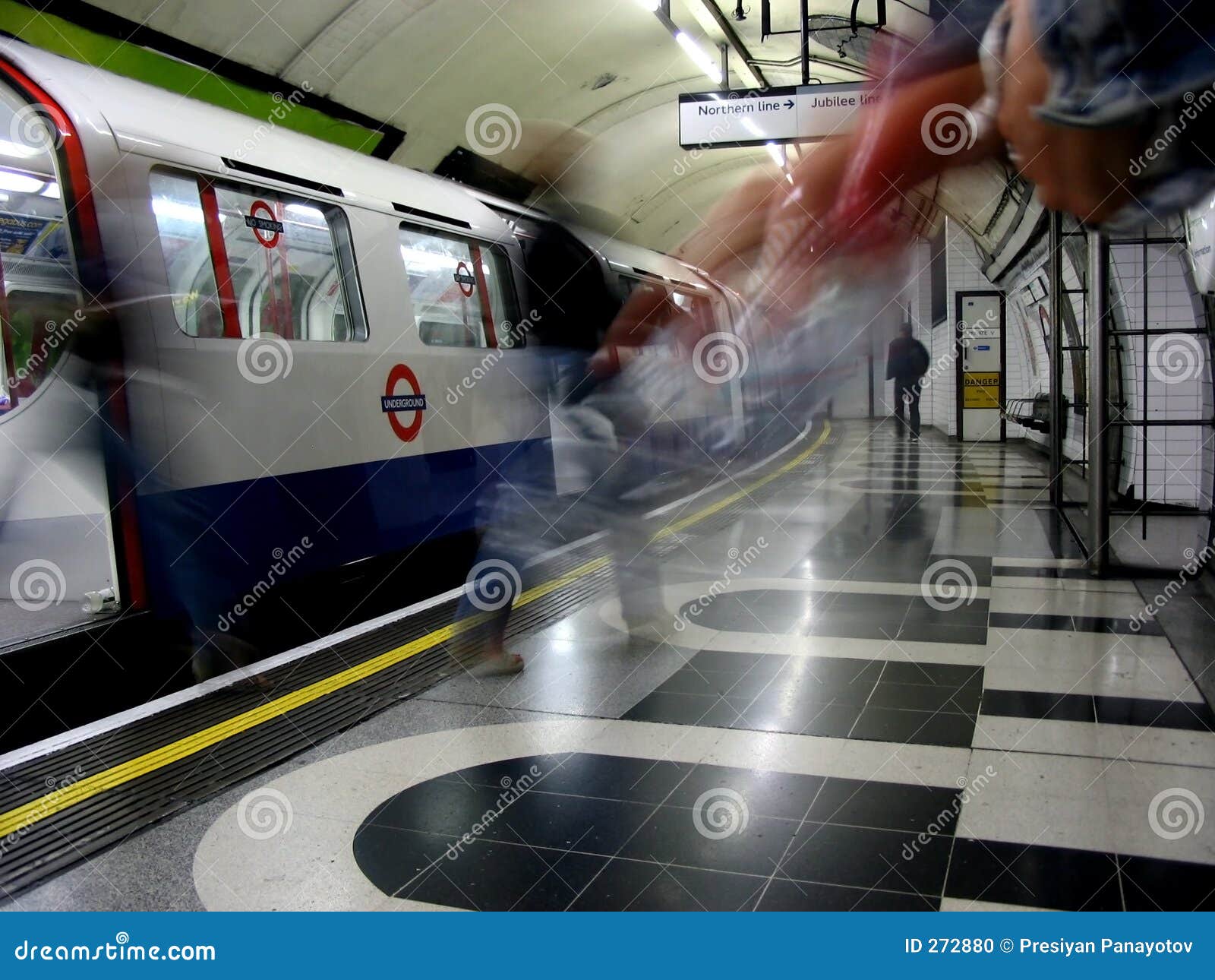 London Underground Platform Editorial Image | CartoonDealer.com #272880