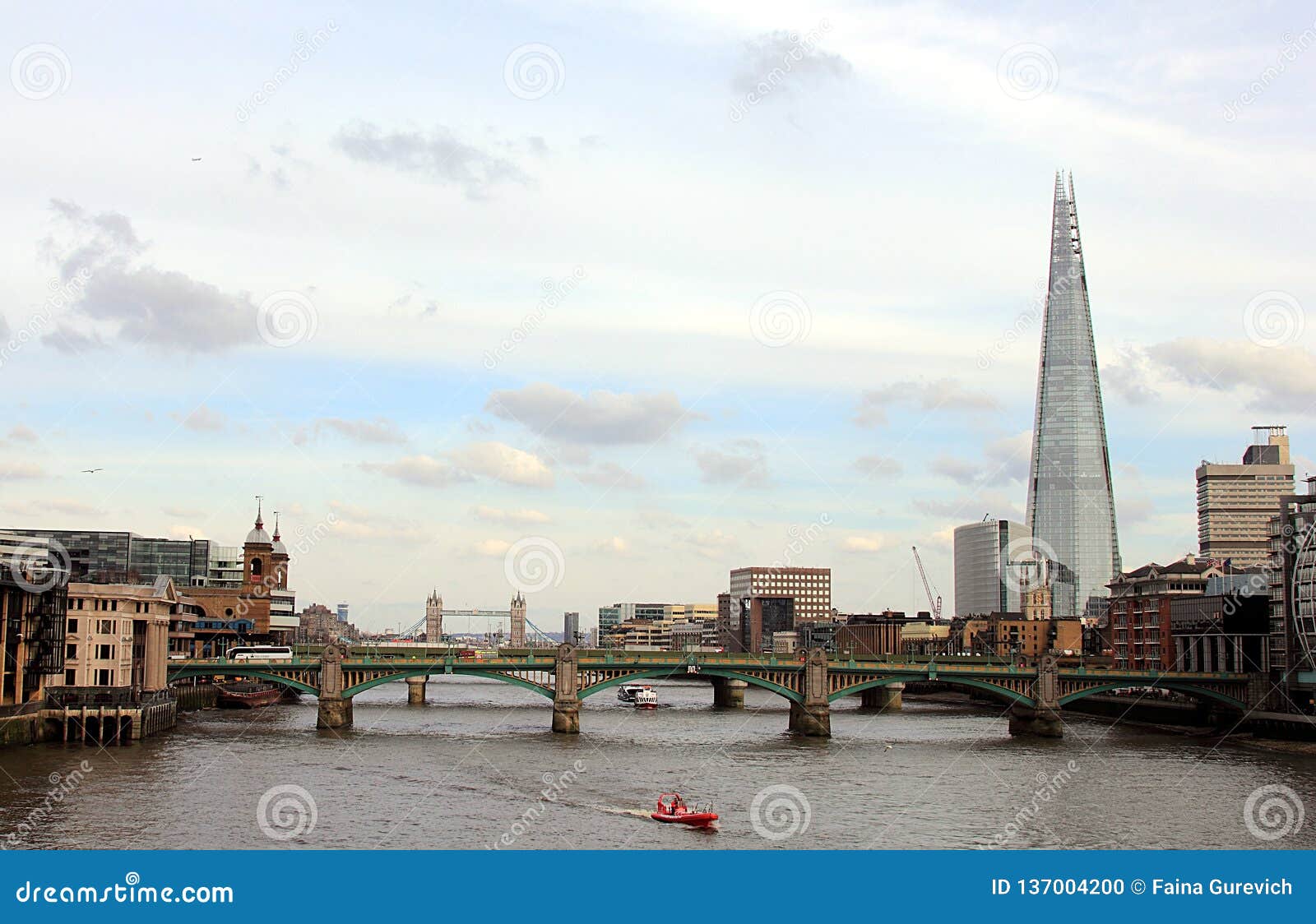 Blackfriars Bridge, Tower Bridge, and the Shard in London Editorial ...