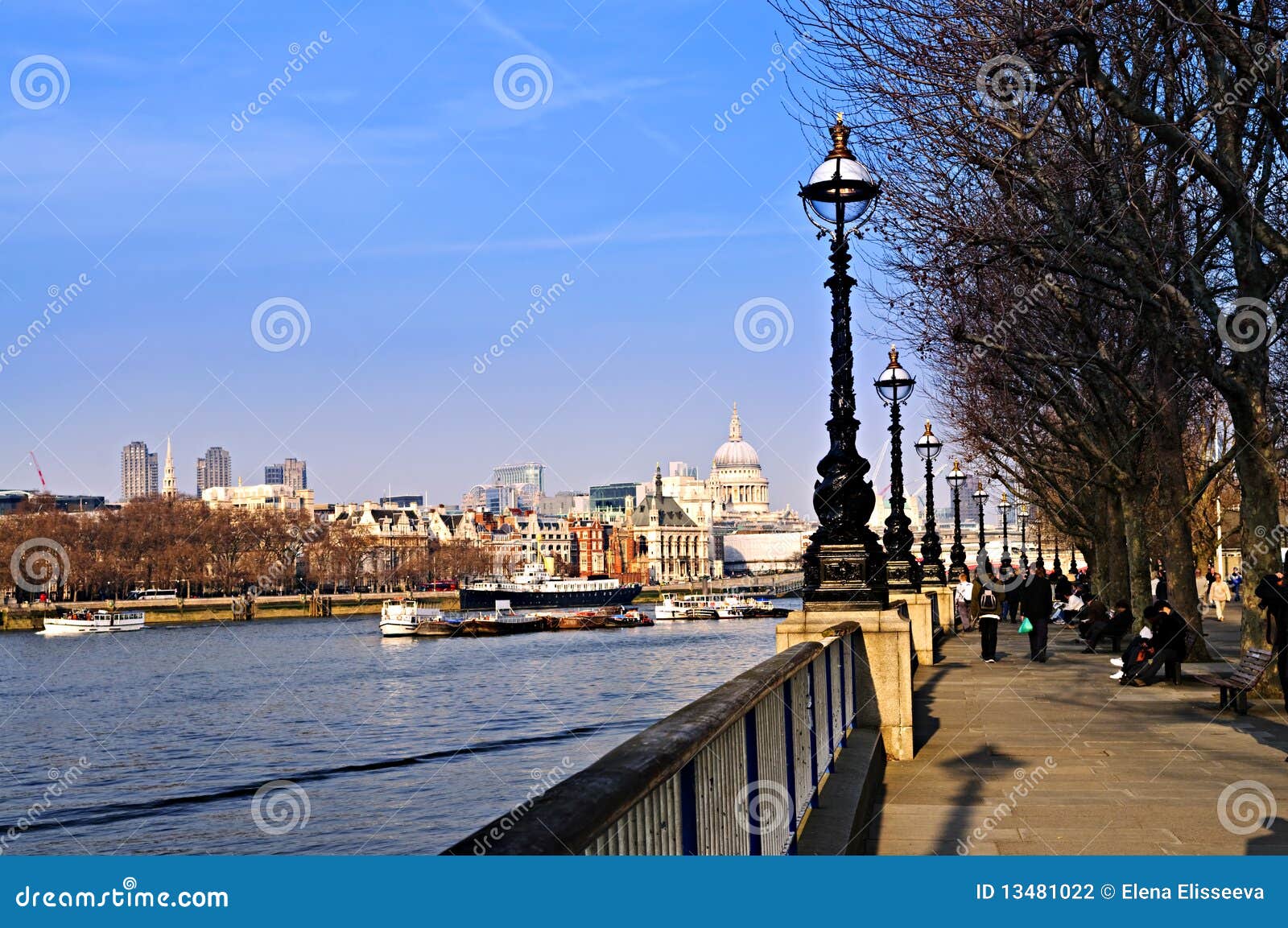 London View from South Bank Stock Photo - Image of england, blue: 13481022