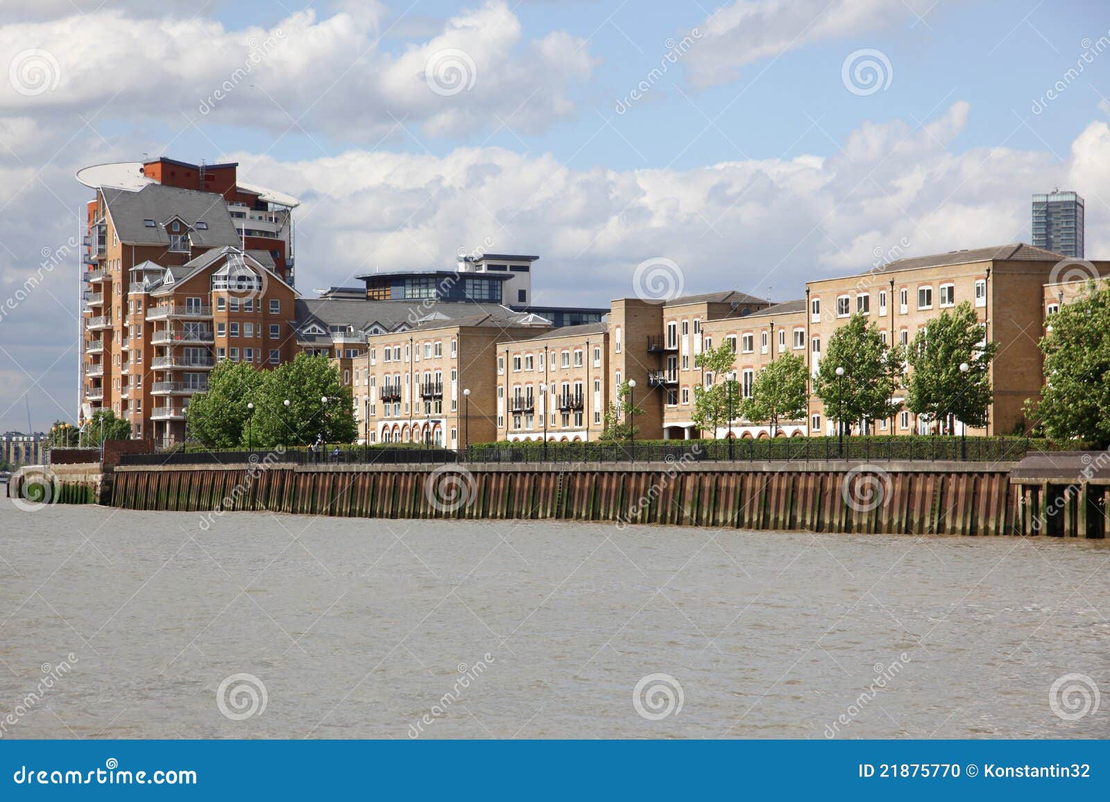 London, Warehouse Converted into Apartments Stock Photo - Image of ...