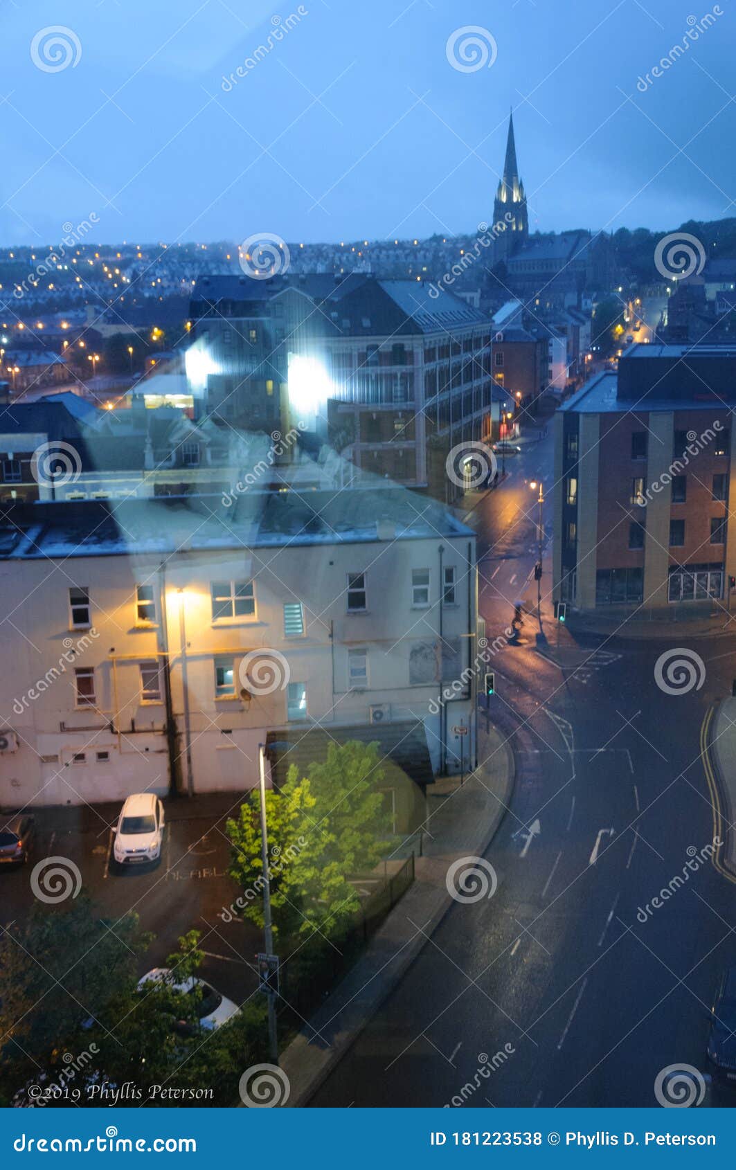 Nightime View of Londonderry, Aka Derry, Northern Ireland Editorial ...