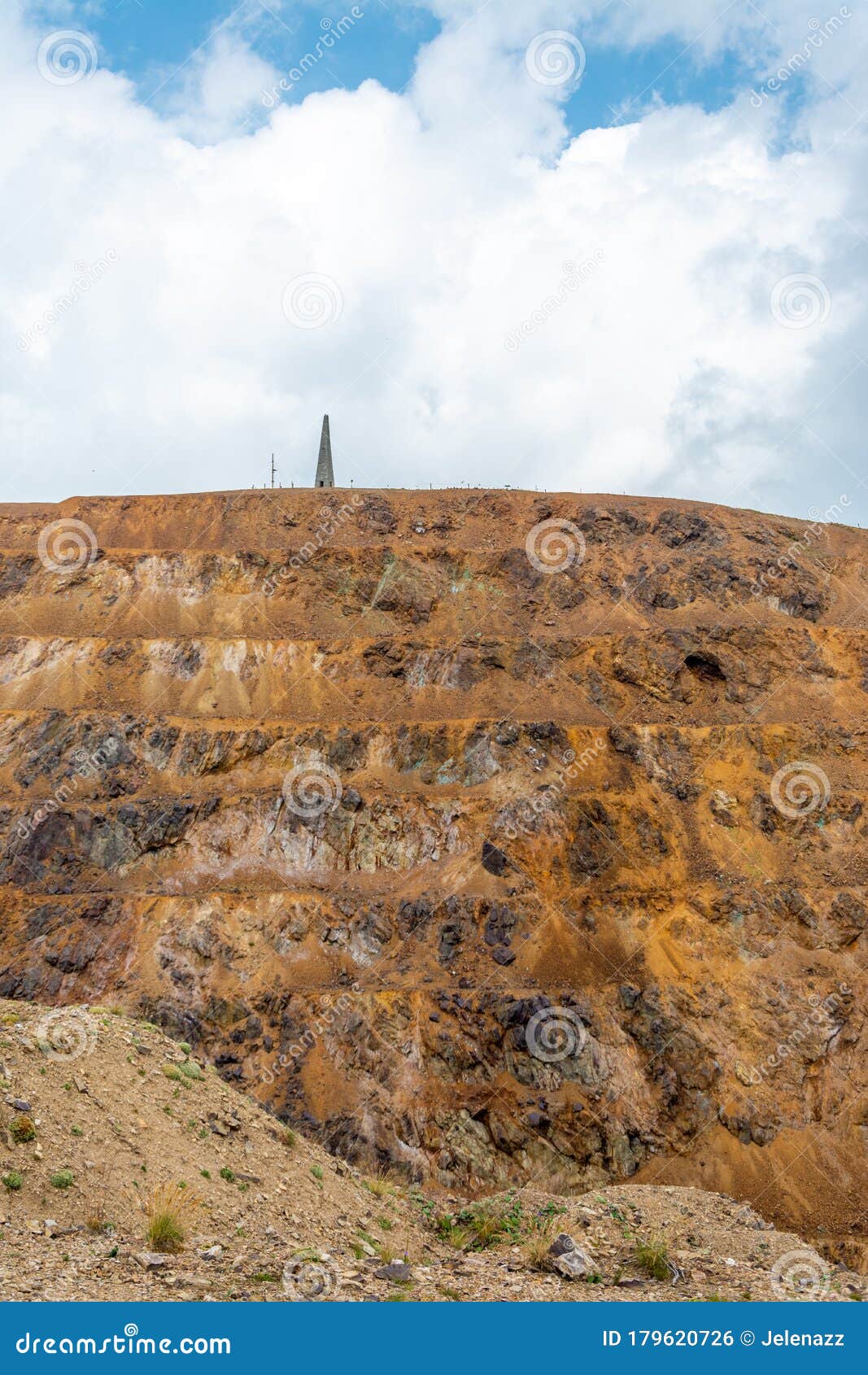 Lone Obelisk stock photo. Image of pyramid, horizon - 179620726